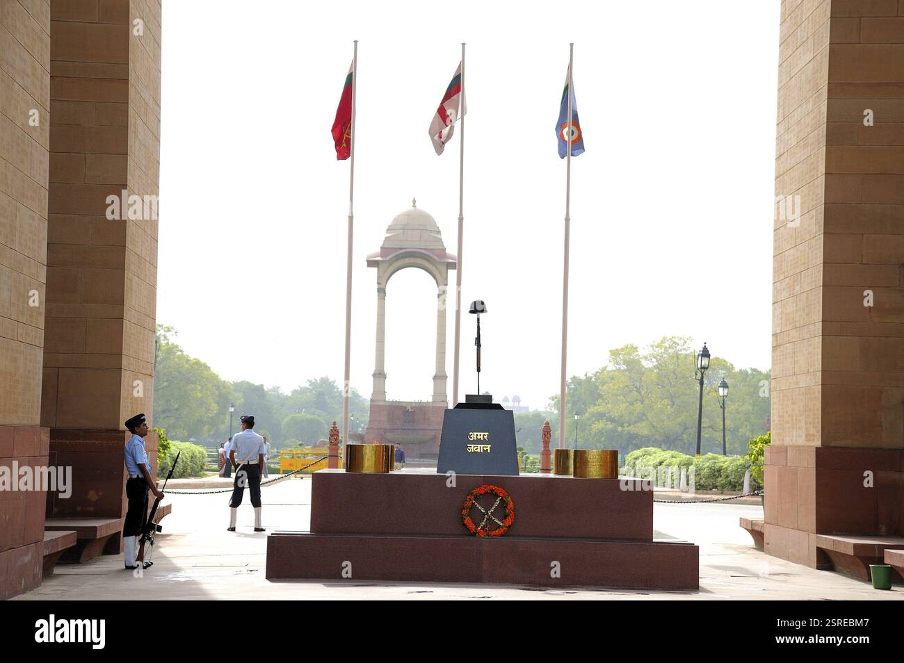 Amar jawan jyoti at India gate, Delhi, India, Asia Stock Photo - Alamy
