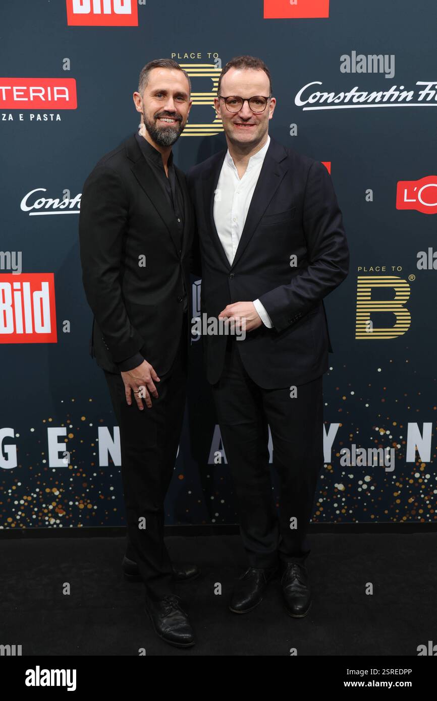 PLACE TO B Jens Spahn und Daniel Funke PLACE TO B - BILD und Constantin Film laden zur ...