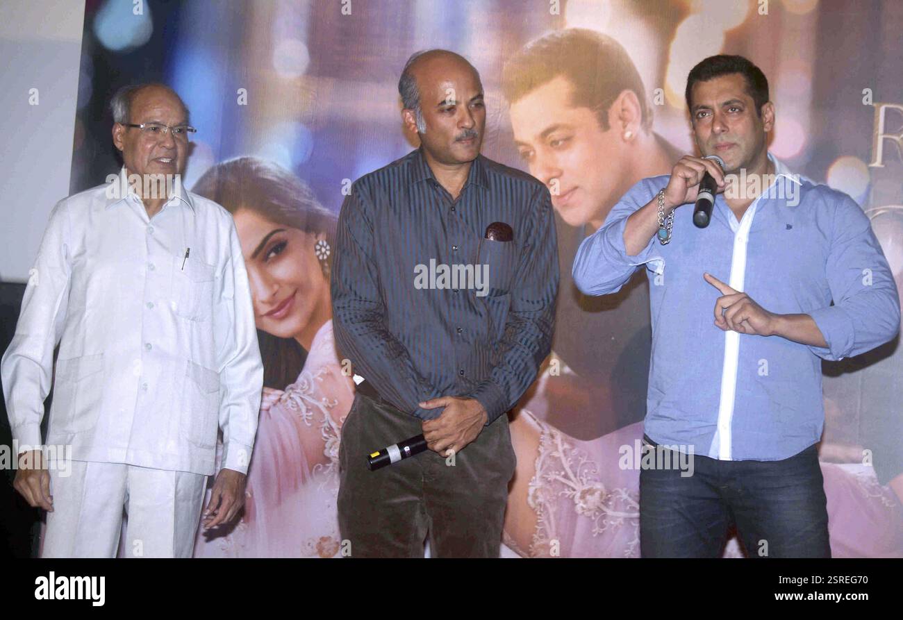 Bollywood filmmakers Rajkumar Barjatya Rajkumar Barjatya Salman Khan trailer launch upcoming ...