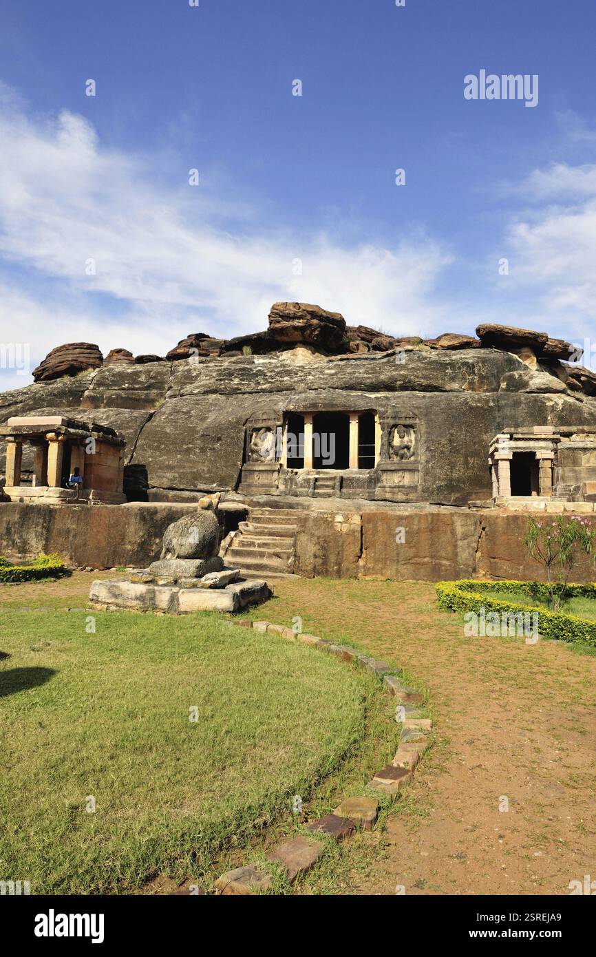 Brahmanical temple hi-res stock photography and images - Alamy
