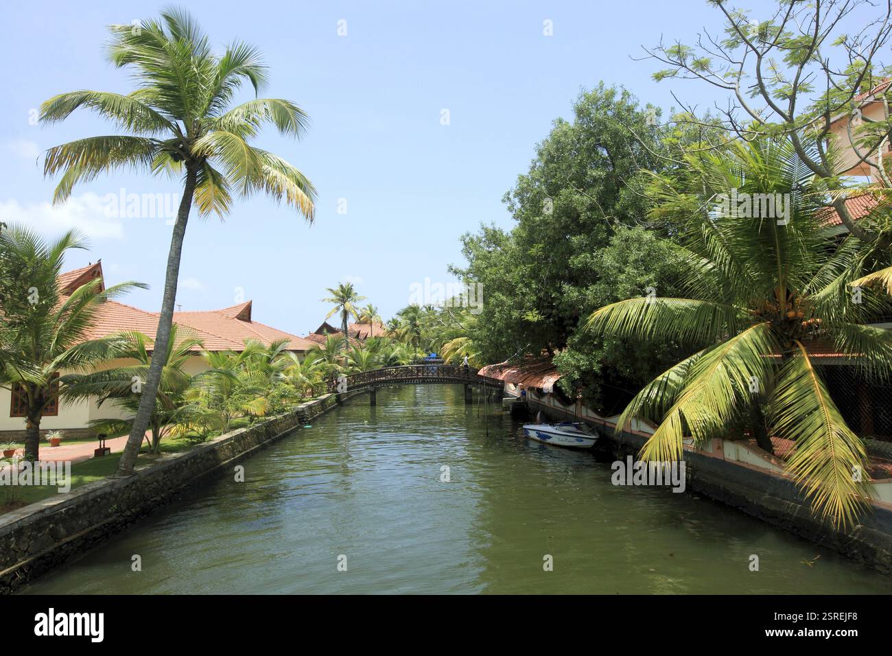 Holiday resort at punnamada lake, Alleppey, Alappuzha, Kerala, India ...
