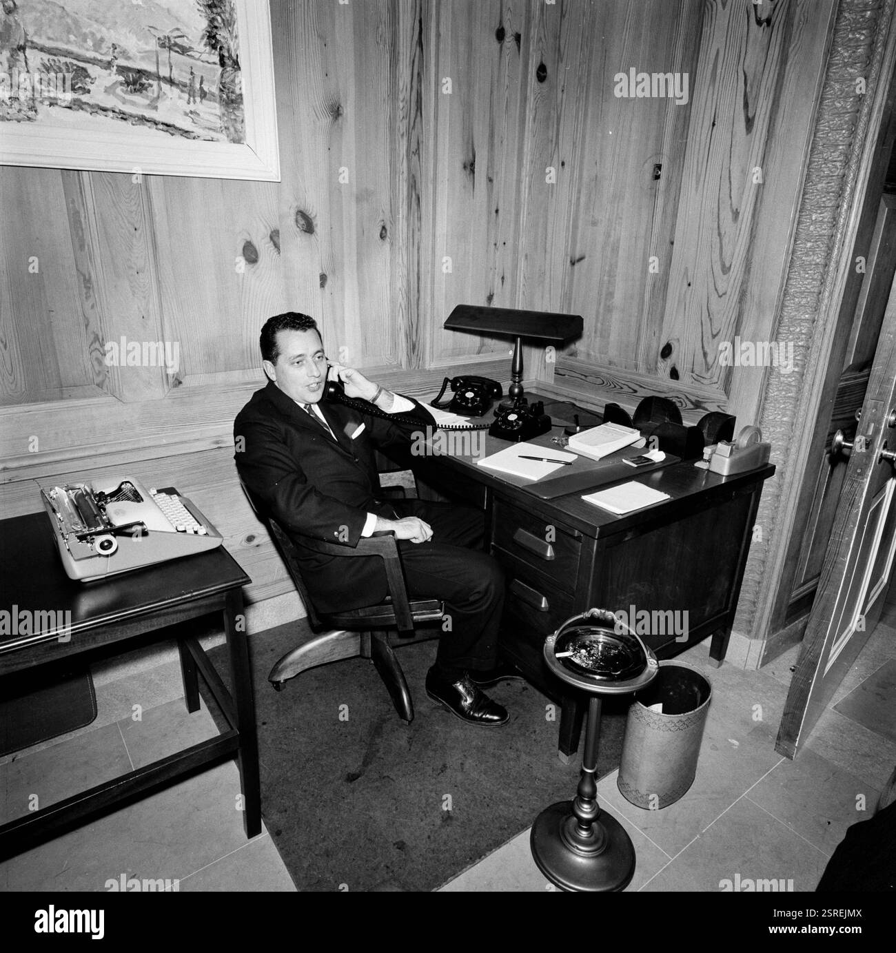 White House Secret Service agent, Clint Hill, sits at his desk in the ...