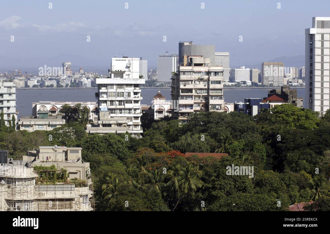 Skyline from Urvashi Building, Malabar Hill, Mumbai, Maharashtra, India ...