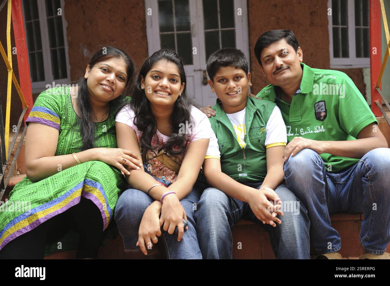Step families hi-res stock photography and images - Alamy