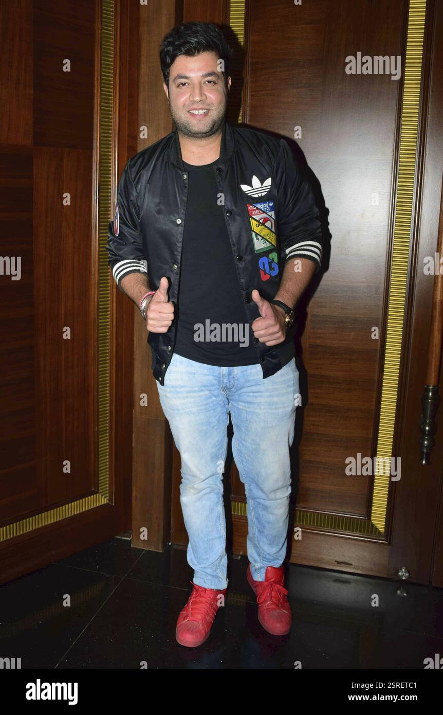 Fashion shows hi-res stock photography and images - Alamy