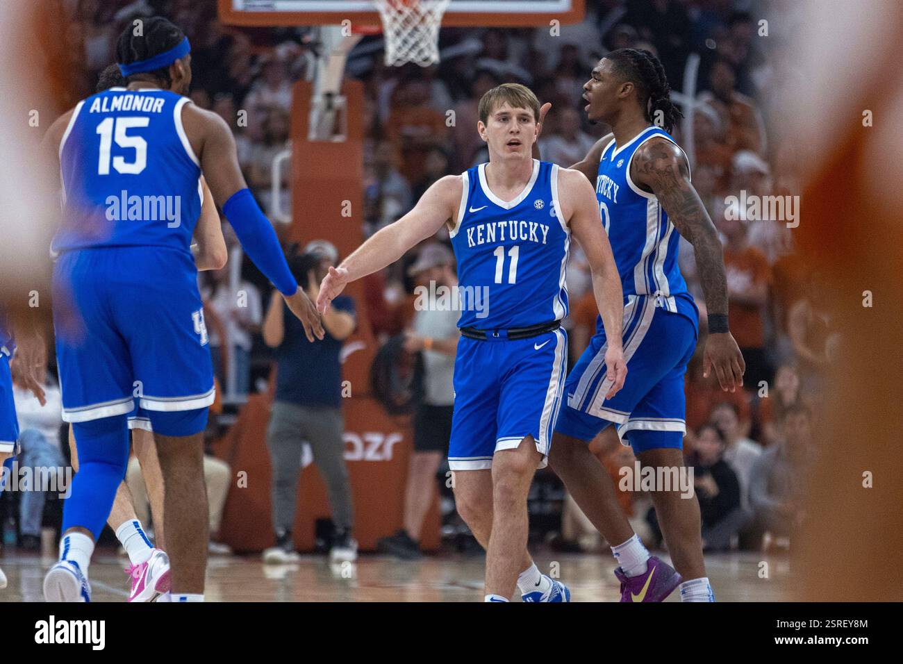 Kentucky guard Travis Perry (11) celebrates scoring against Texas with ...