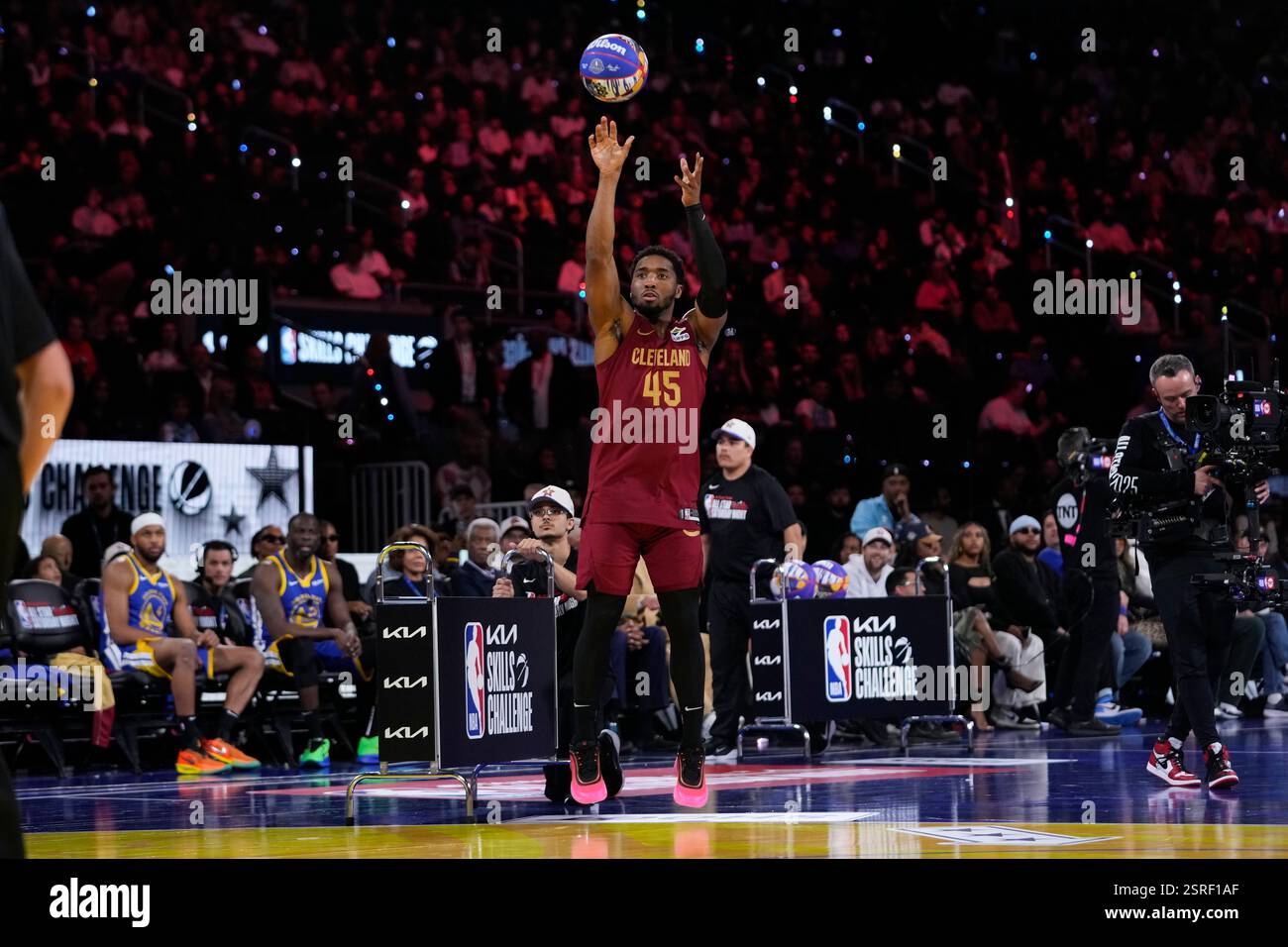 Cleveland Cavaliers guard Donovan Mitchell shoots during the skills ...