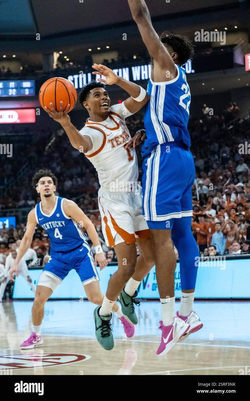 Texas, USA. 15th Feb, 2025. Julian Larry (1) of the Texas Longhorns in ...