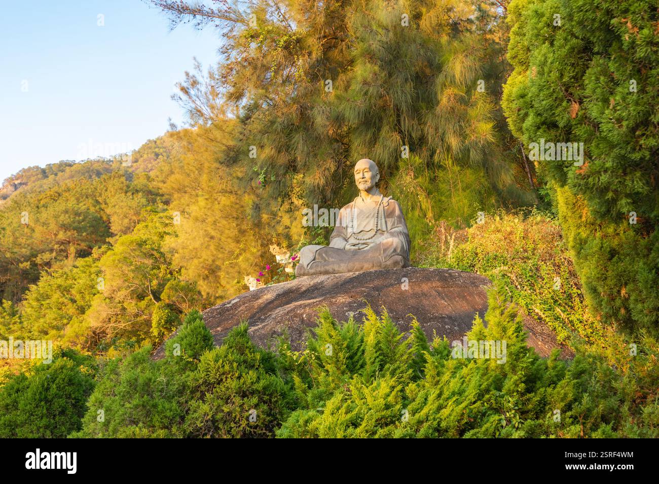 The remains of Master Hongyi at Qingyuan Mountain in Quanzhou, Fujian ...