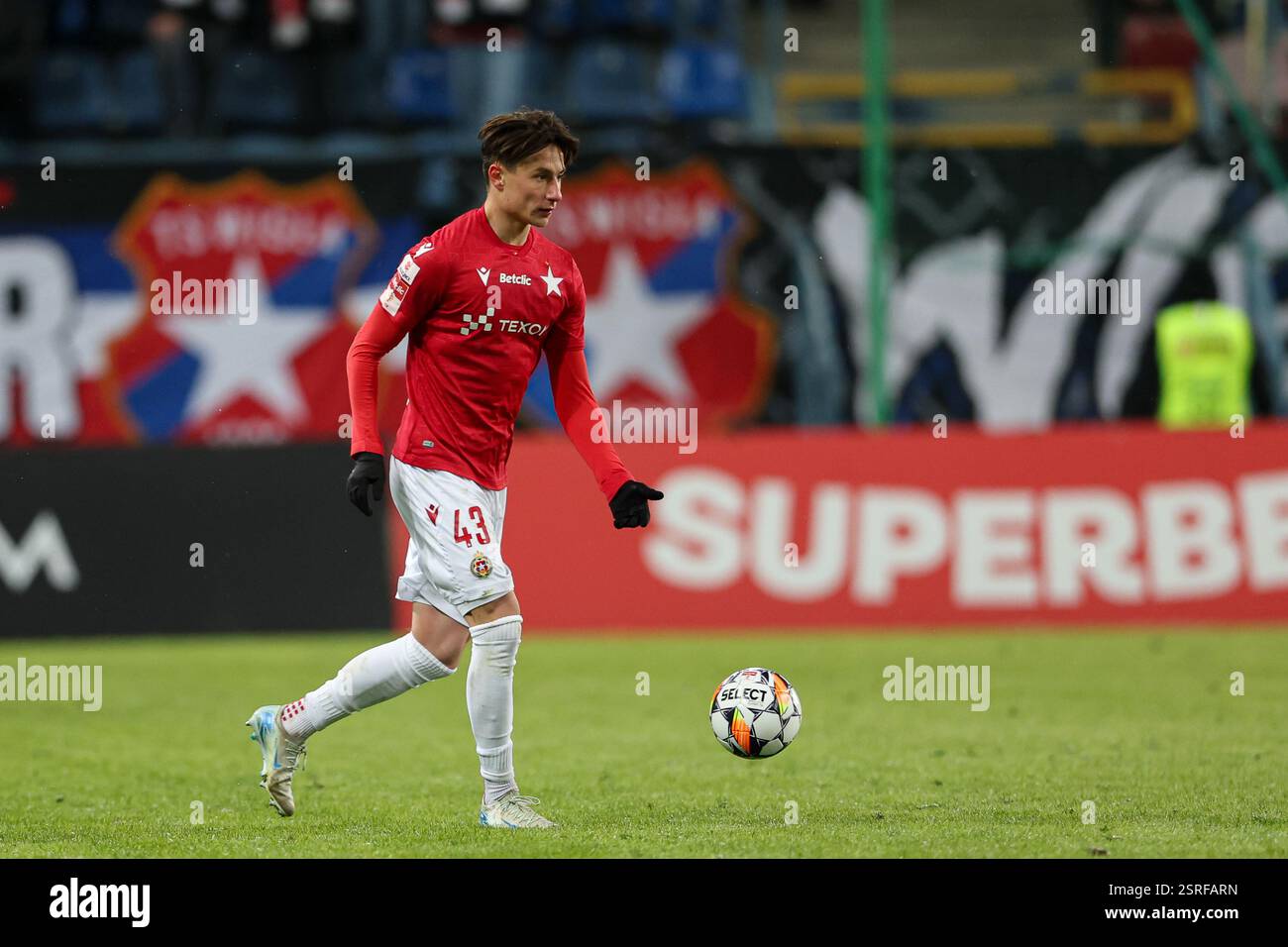 Krakow, Poland. 15th Feb, 2025. Dawid Szot of Wisla Krakow seen in action during BETCLIC 1 ...