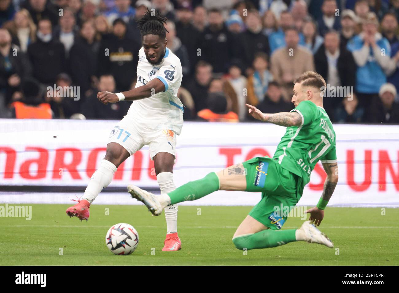Marseille, France. 15th Feb, 2025. Jonathan Rowe of Marseille, Pierre ...