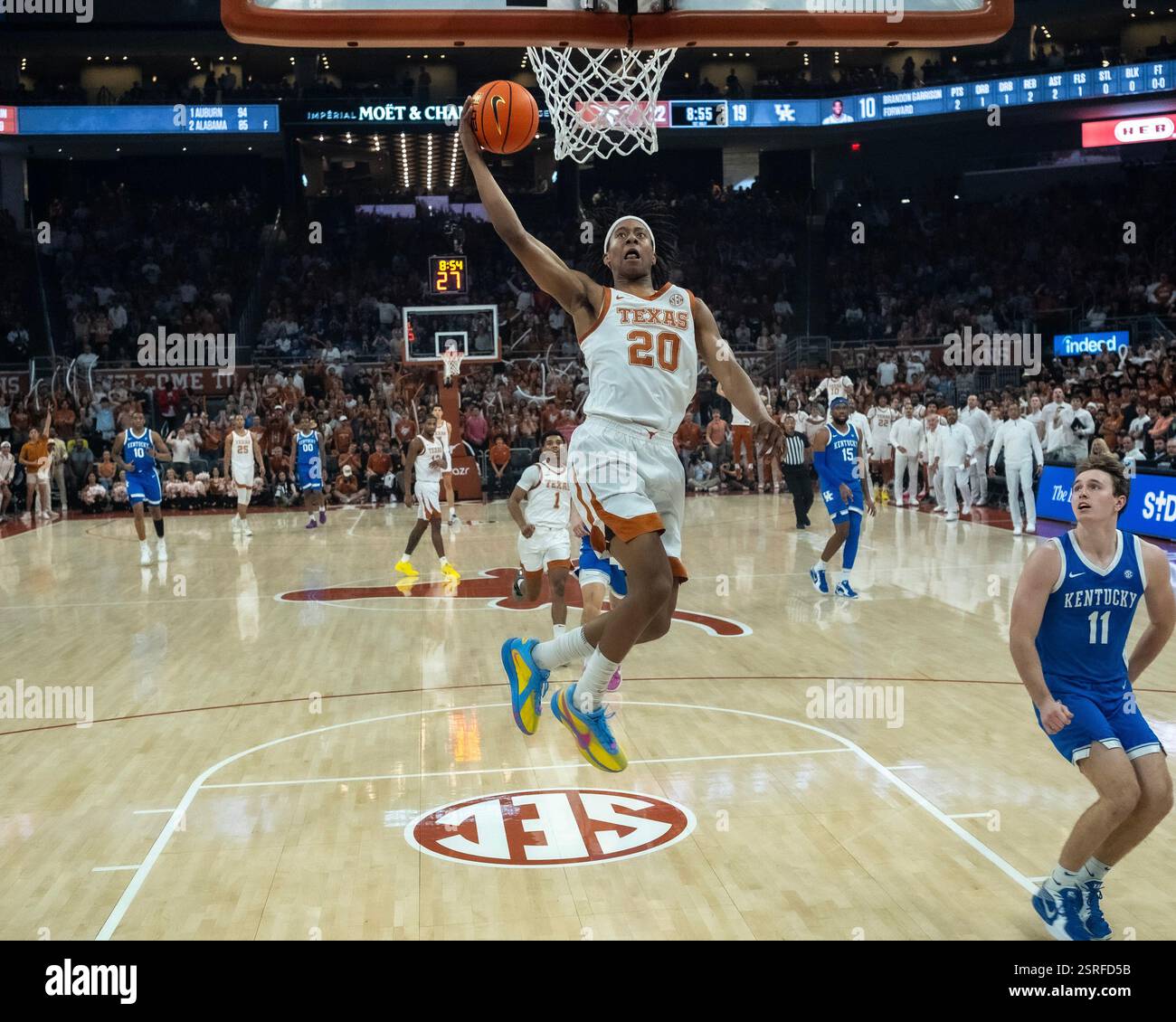 Texas, USA. 15th Feb, 2025. Tre Johnson (20) of the Texas Longhorns in ...