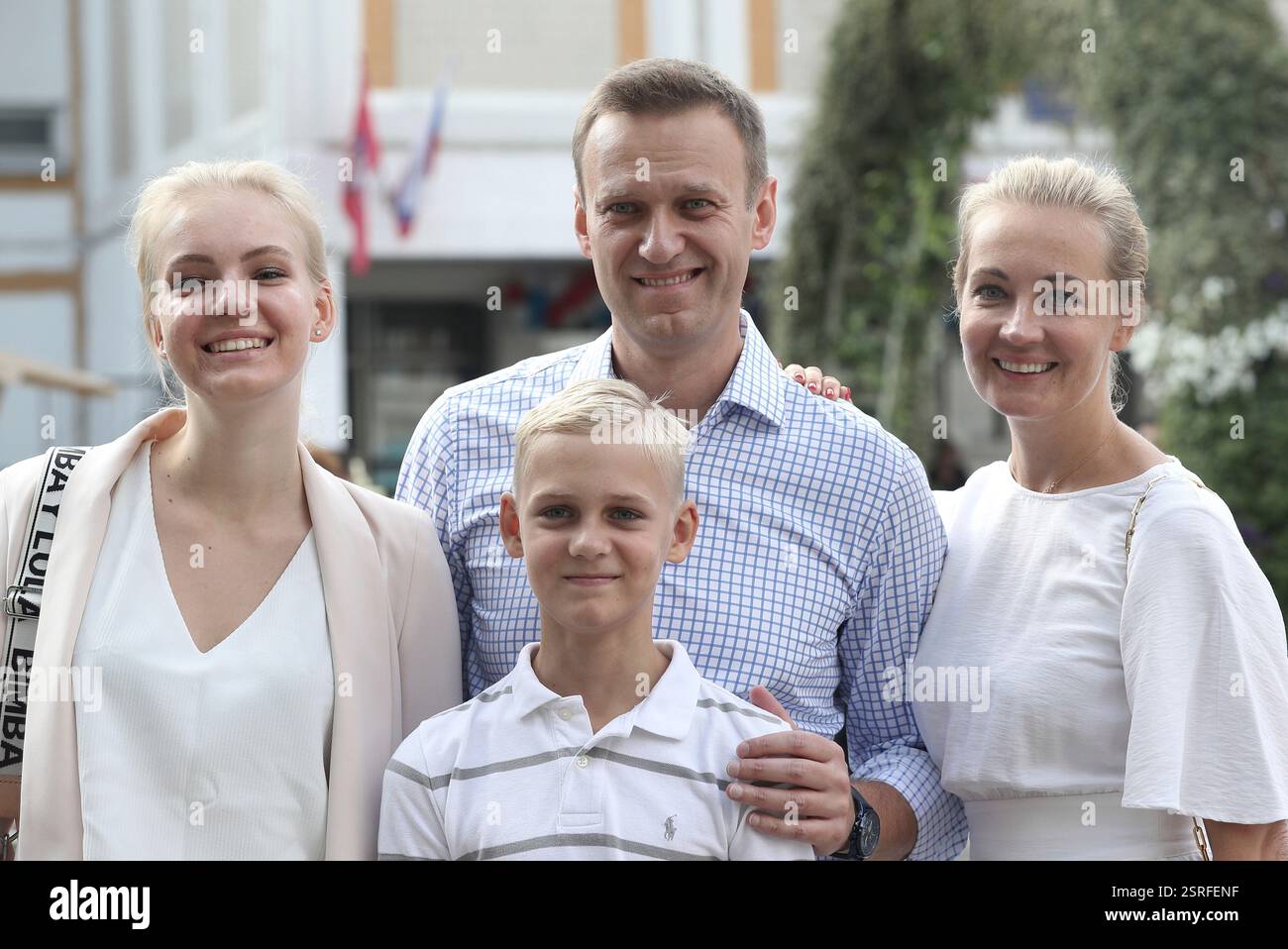 FILE - Russian opposition leader Alexei Navalny, his wife Yulia, right ...