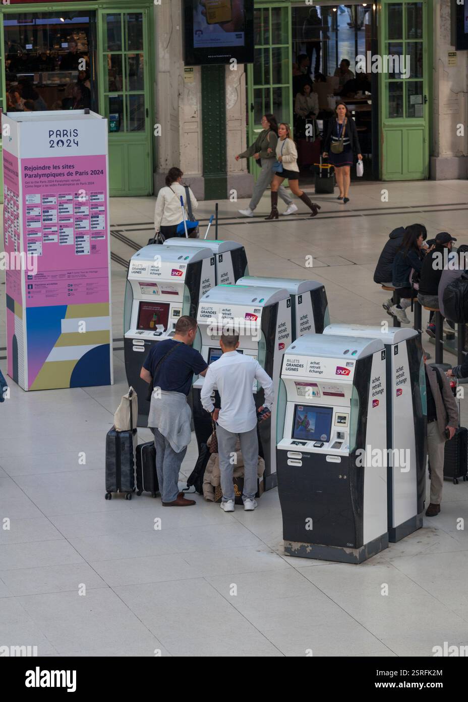 Tvm hi-res stock photography and images - Alamy