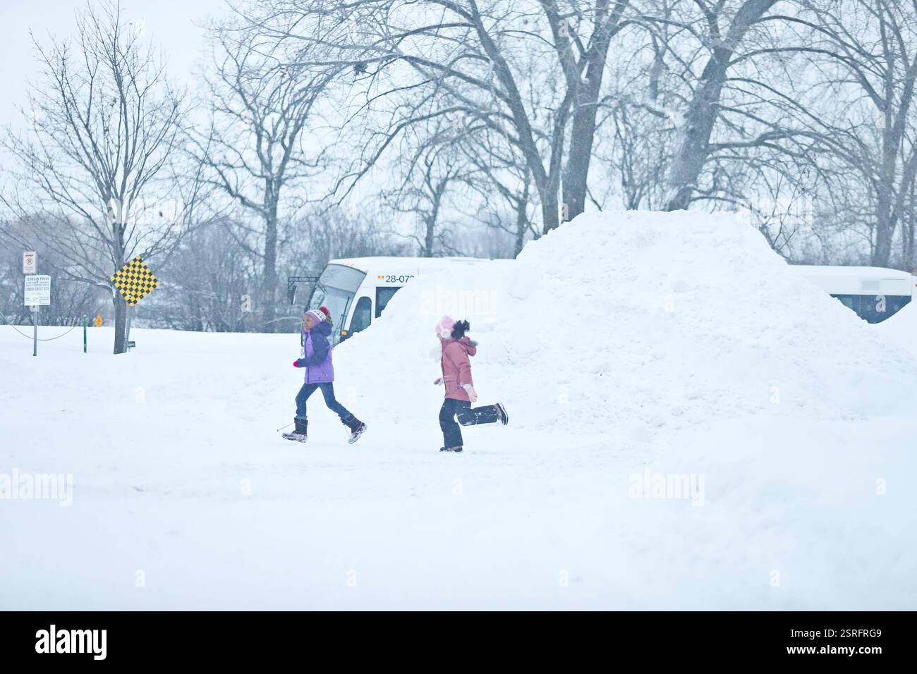 Montreal Under The Snow Due The Winter Depression Children enjoy the ...