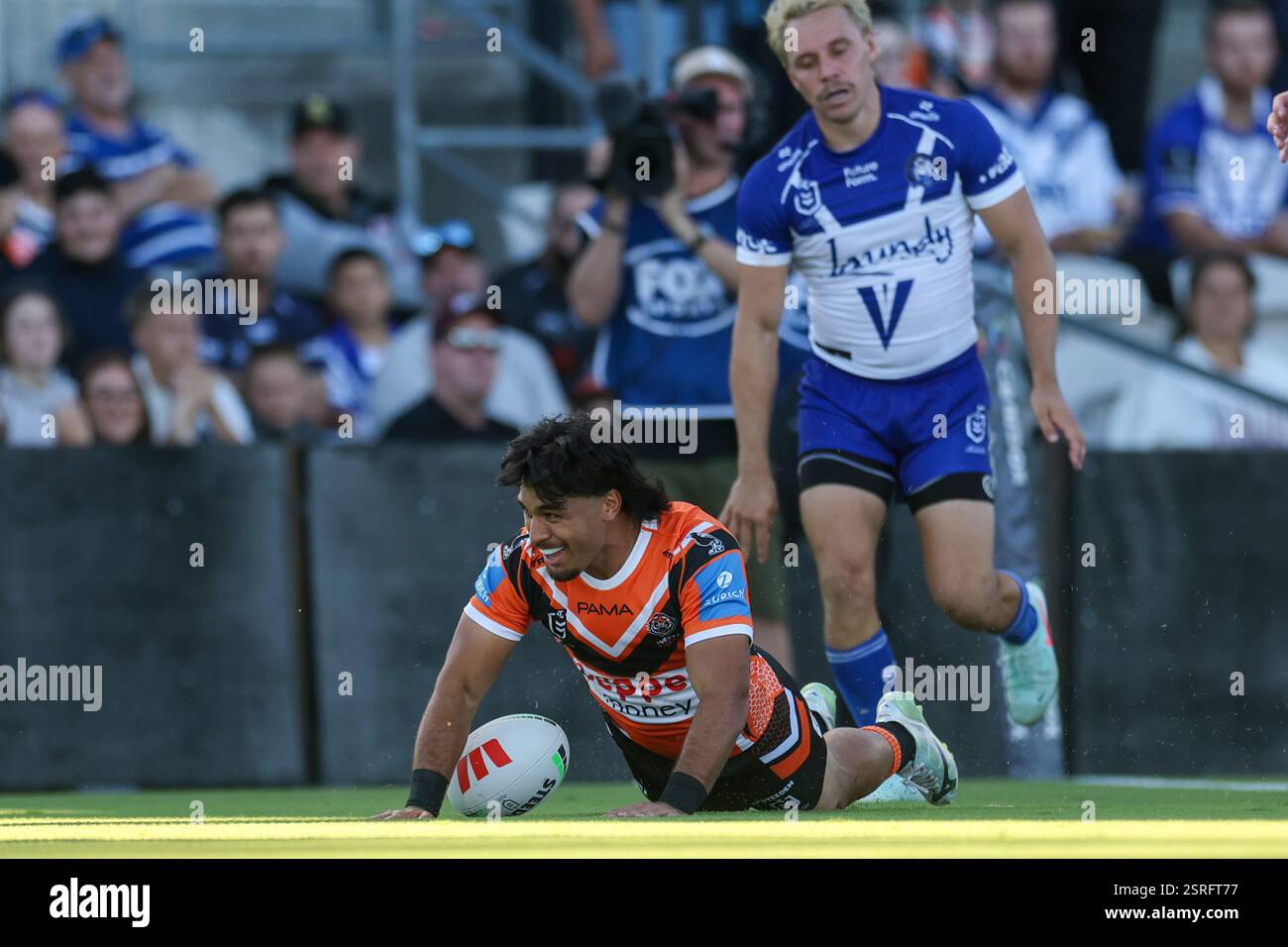 Sydney, Australia. 16th Feb, 2025. Solomona Faataape of the Wests ...