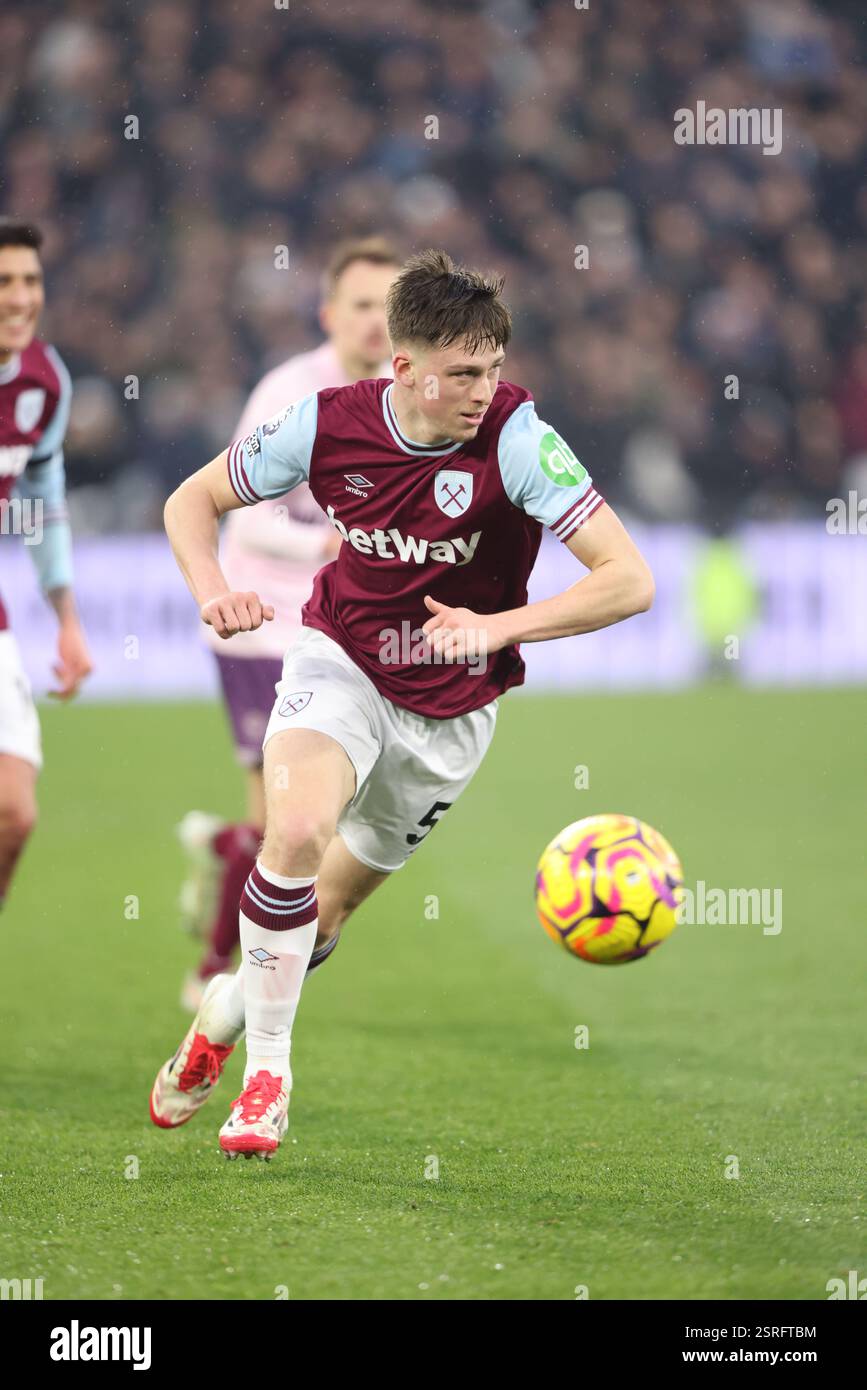 London, UK. 15th Feb, 2025. Ollie Scarles (WHU) at the West Ham United ...