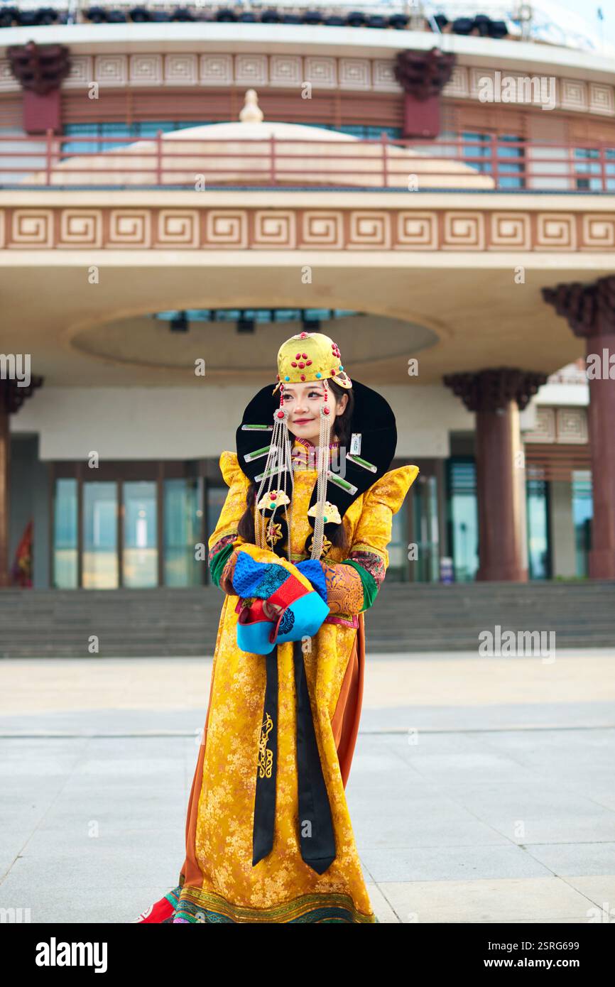 Mongolian girl wearing traditional costume of the Dalhan tribe Stock ...