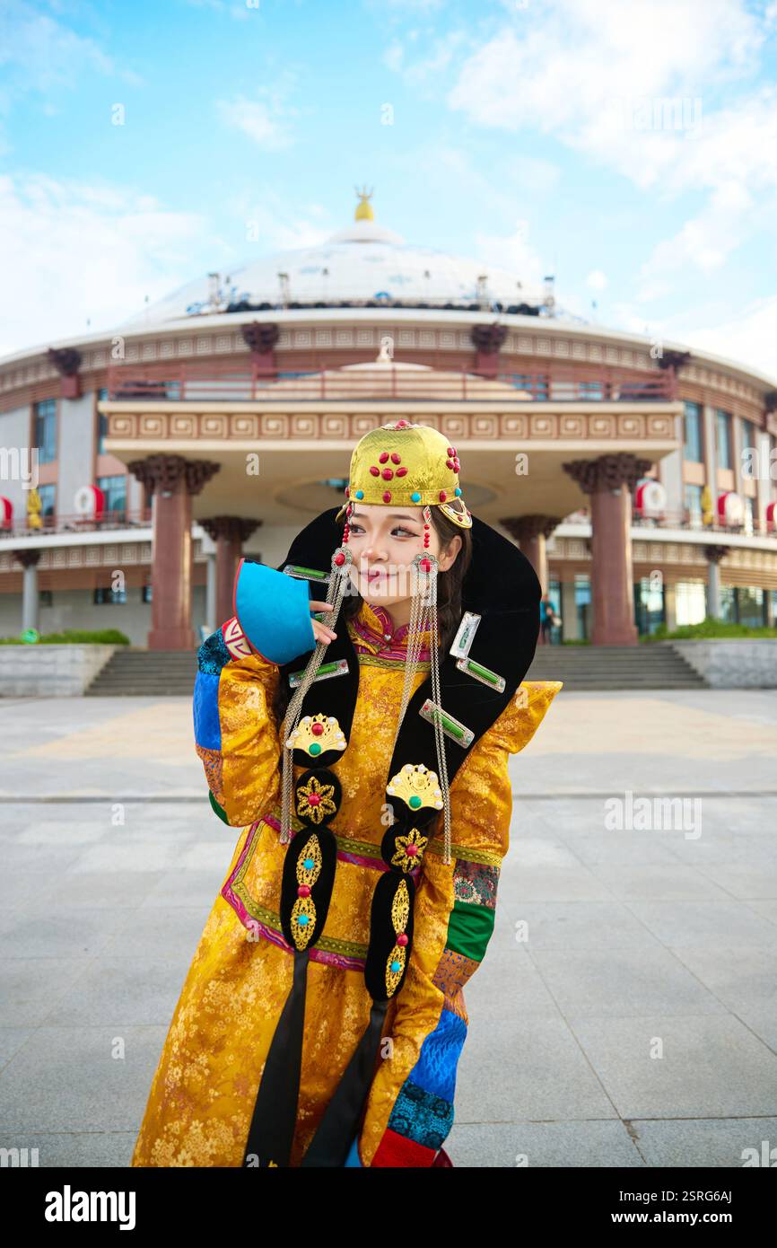Mongolian girl wearing traditional costume of the Dalhan tribe Stock ...