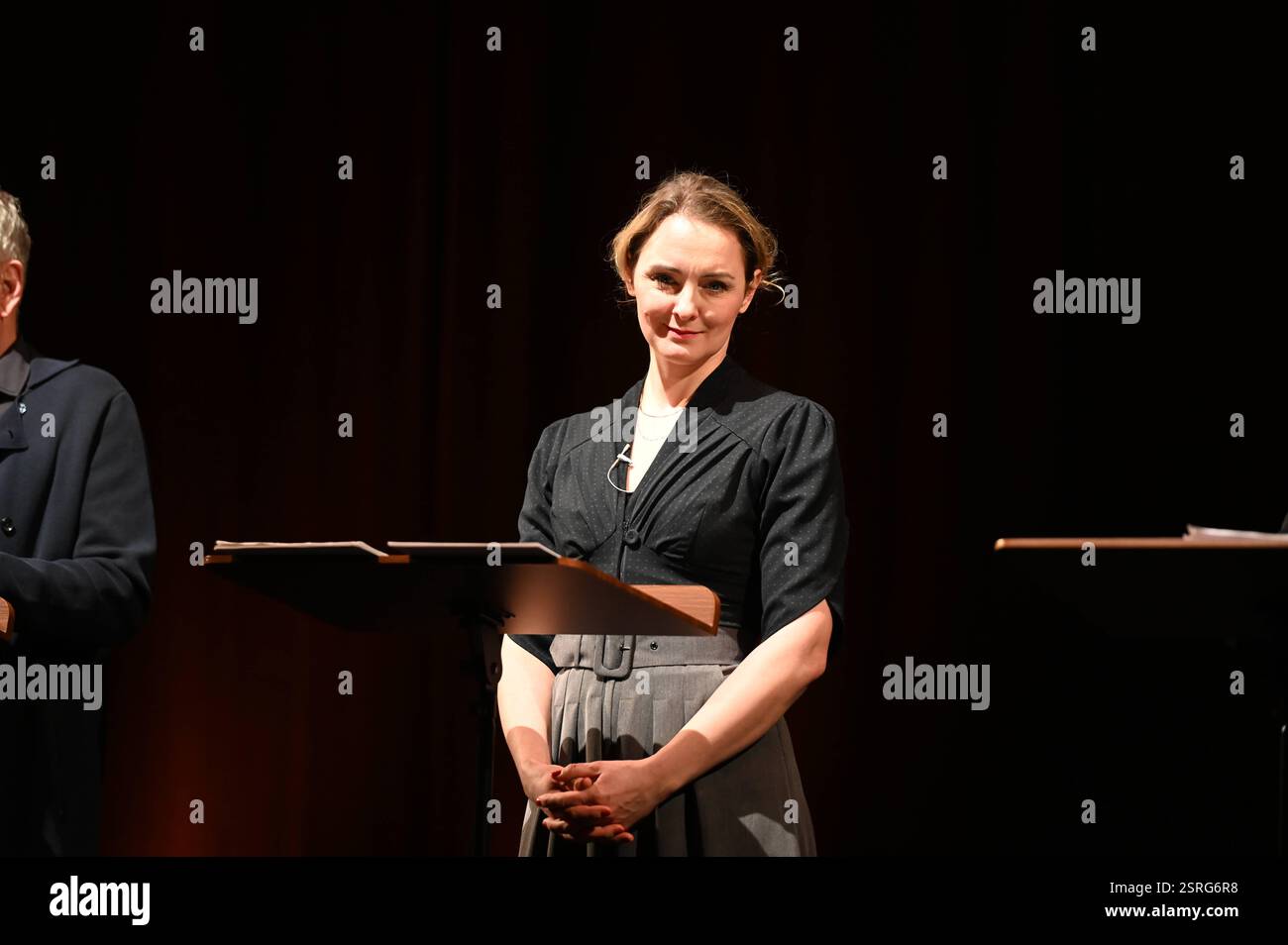 Anne-Catrin Wahls bei der musikalisch-szenischen Lesung mit Florian ...