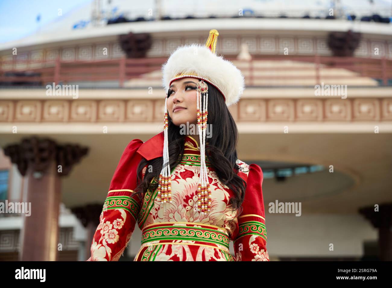 Mongolian girl wearing traditional costume of the Dalhan tribe Stock ...