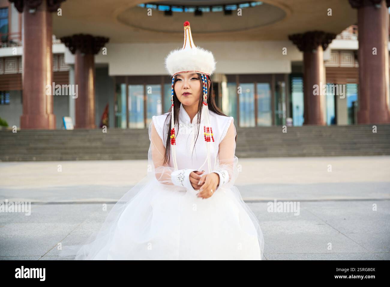 Mongolian girl wearing traditional costume of the Dalhan tribe Stock ...
