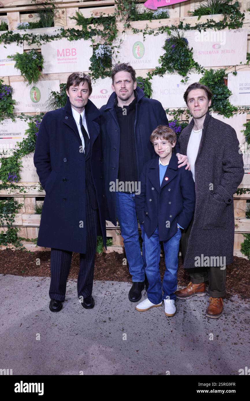 15.02.2025, Der Cast von Islands u.a.Sam Riley, Jan-Ole Gerster, Jack ...