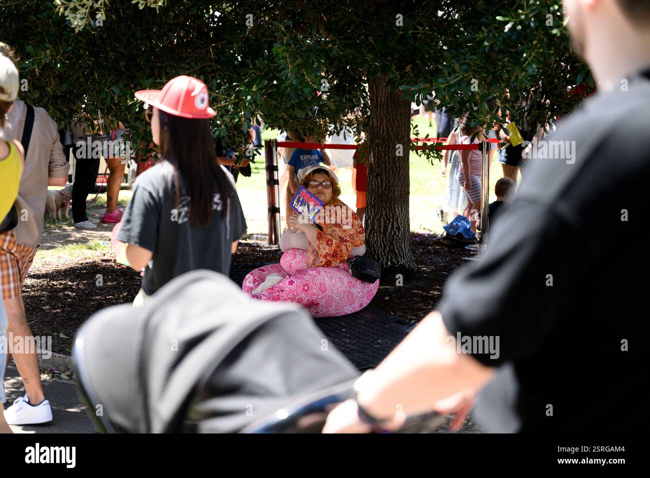 Sydney, Australia. 16th Feb, 2025. People enjoying the Mardi Gras Fair ...