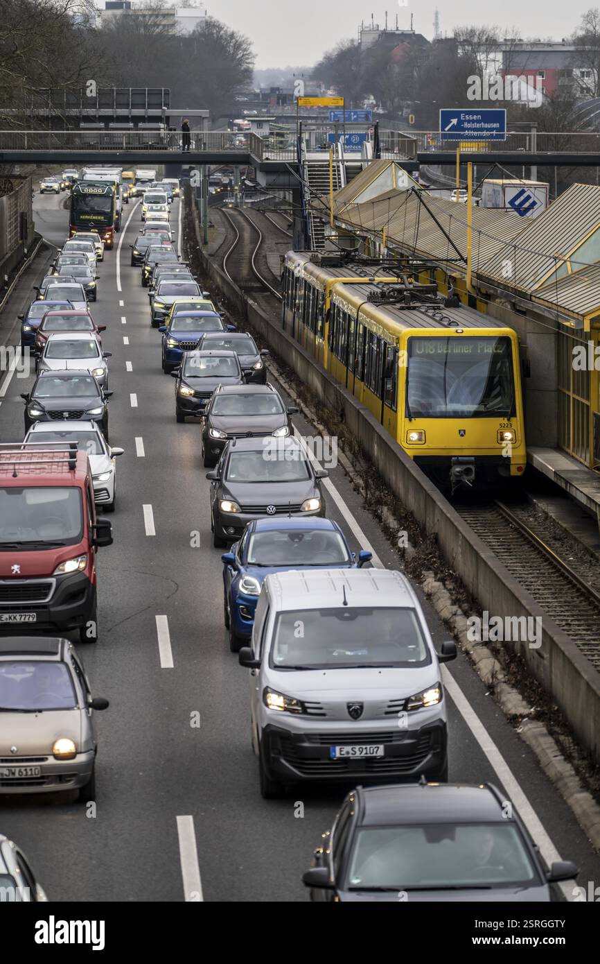 Traffic jam on the A40 motorway, in both directions, underground U18 in ...