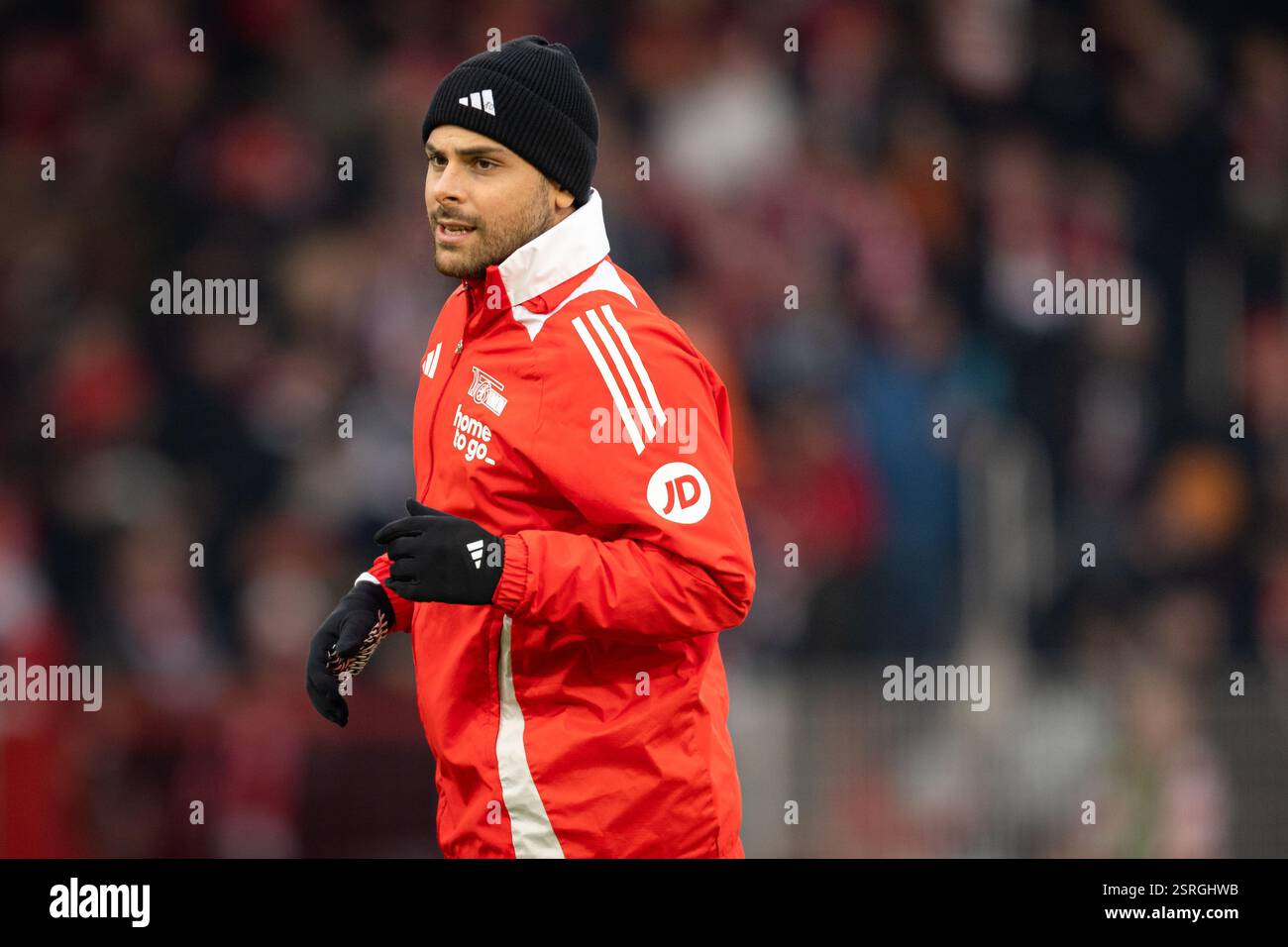 Berlin, Germany. 15th Feb, 2025. Kevin Volland of Union Berlin is warming up for the Bundesliga ...