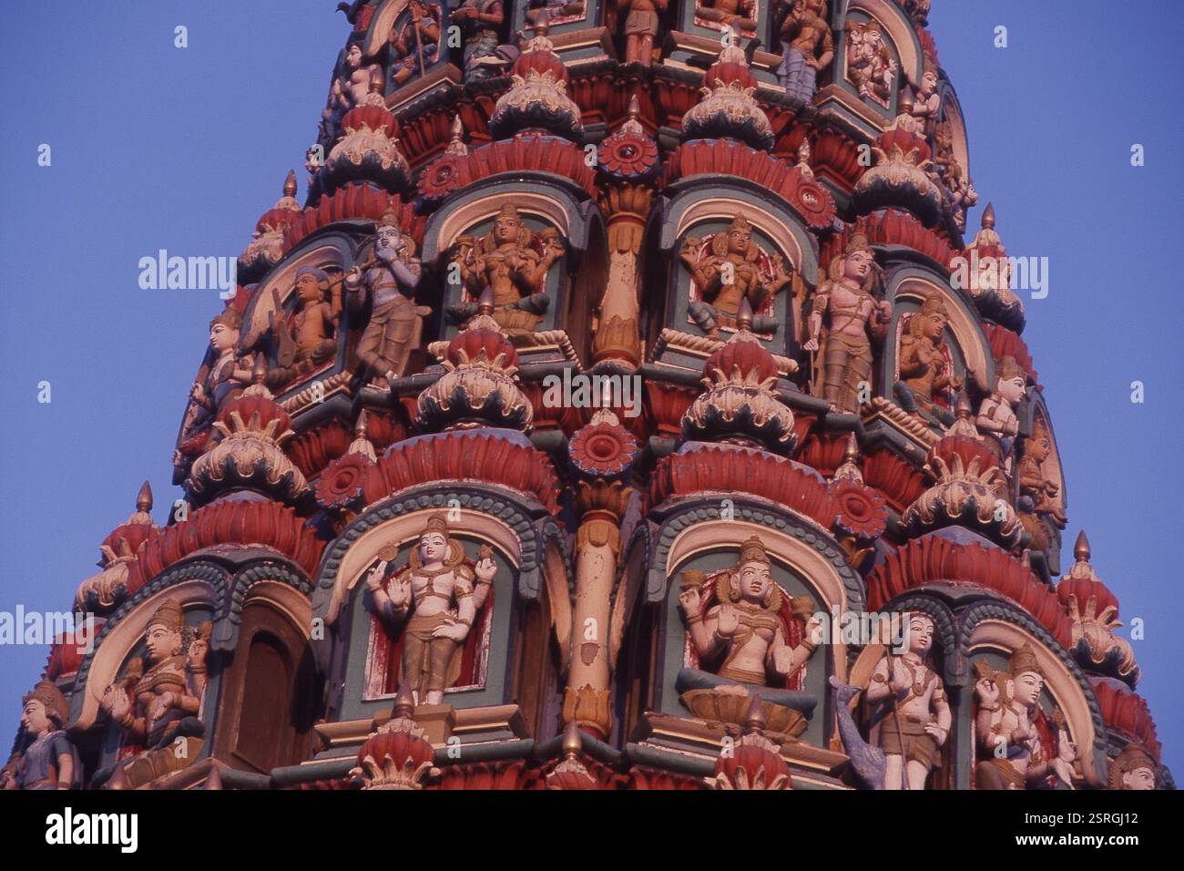 Statue on top of Vitthal Mandir Pandharpur Maharashtra Stock Photo - Alamy