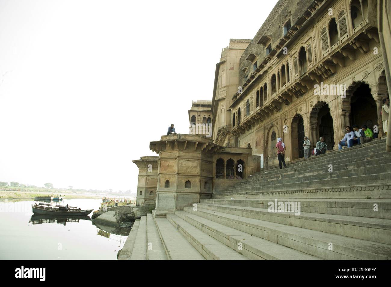 Keshi ghat, vrindavan, mathura, uttar pradesh, india, asia Stock Photo ...