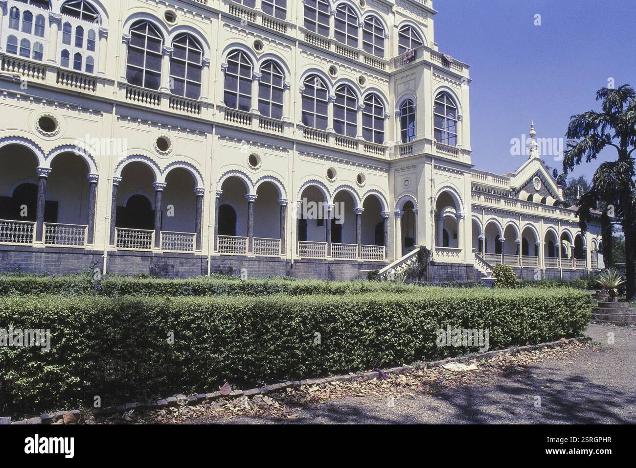 Windows and arches of Aga Khan Palace, Pune, Maharashtra, India, Asia ...