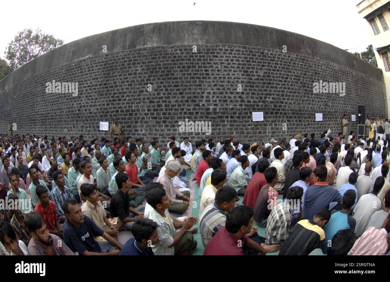 People meditating in Arthur Road Jail, Mumbai, Maharashtra, India, Asia ...