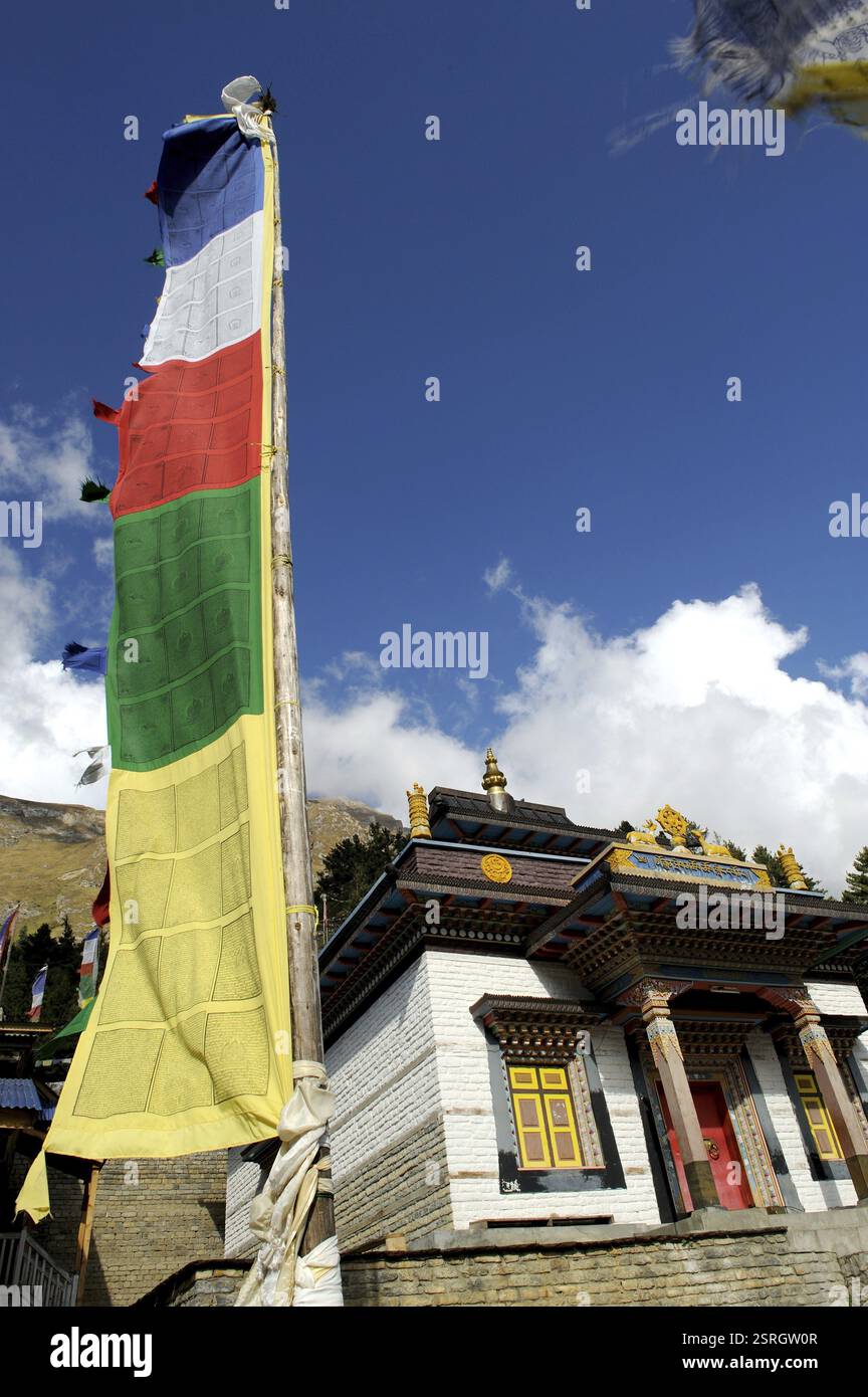 Monastery and holy flag in upper pisang, Nepal, Asia Stock Photo - Alamy