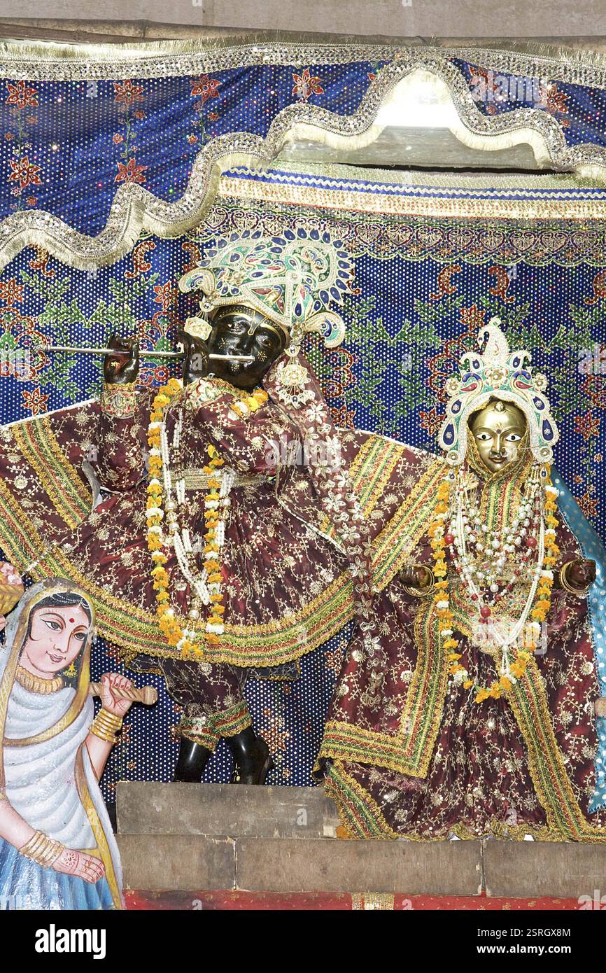 Radha krishna statue in temple, mathura, uttar pradesh, india, asia ...