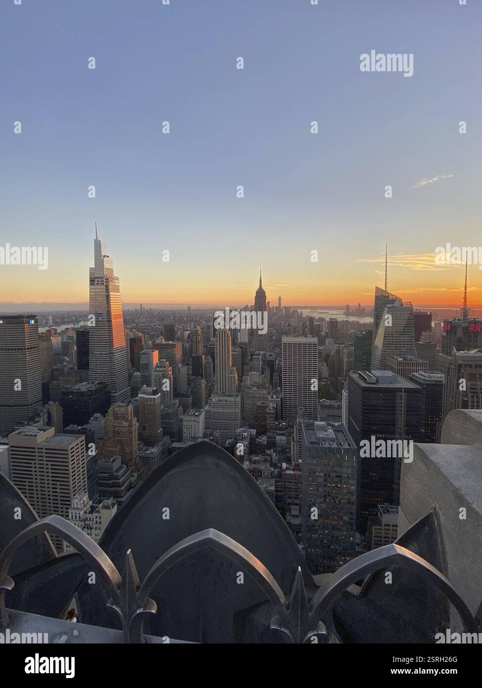 View of the New York skyline from a viewing platform in the light of ...