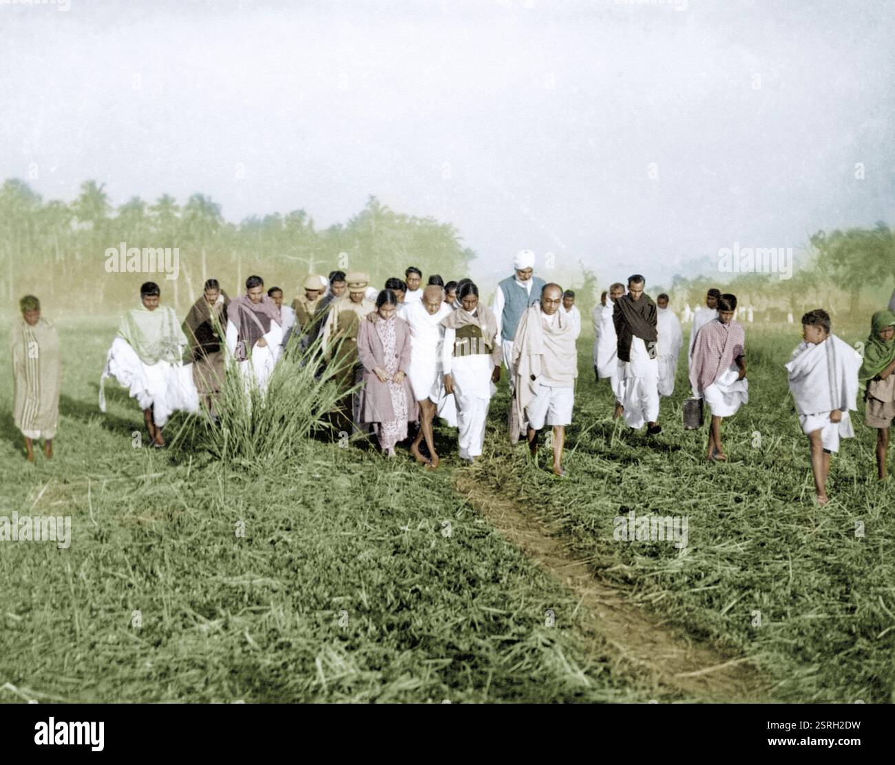 Mahatma Gandhi in village after Hindu Muslim riots, East Bengal, India ...