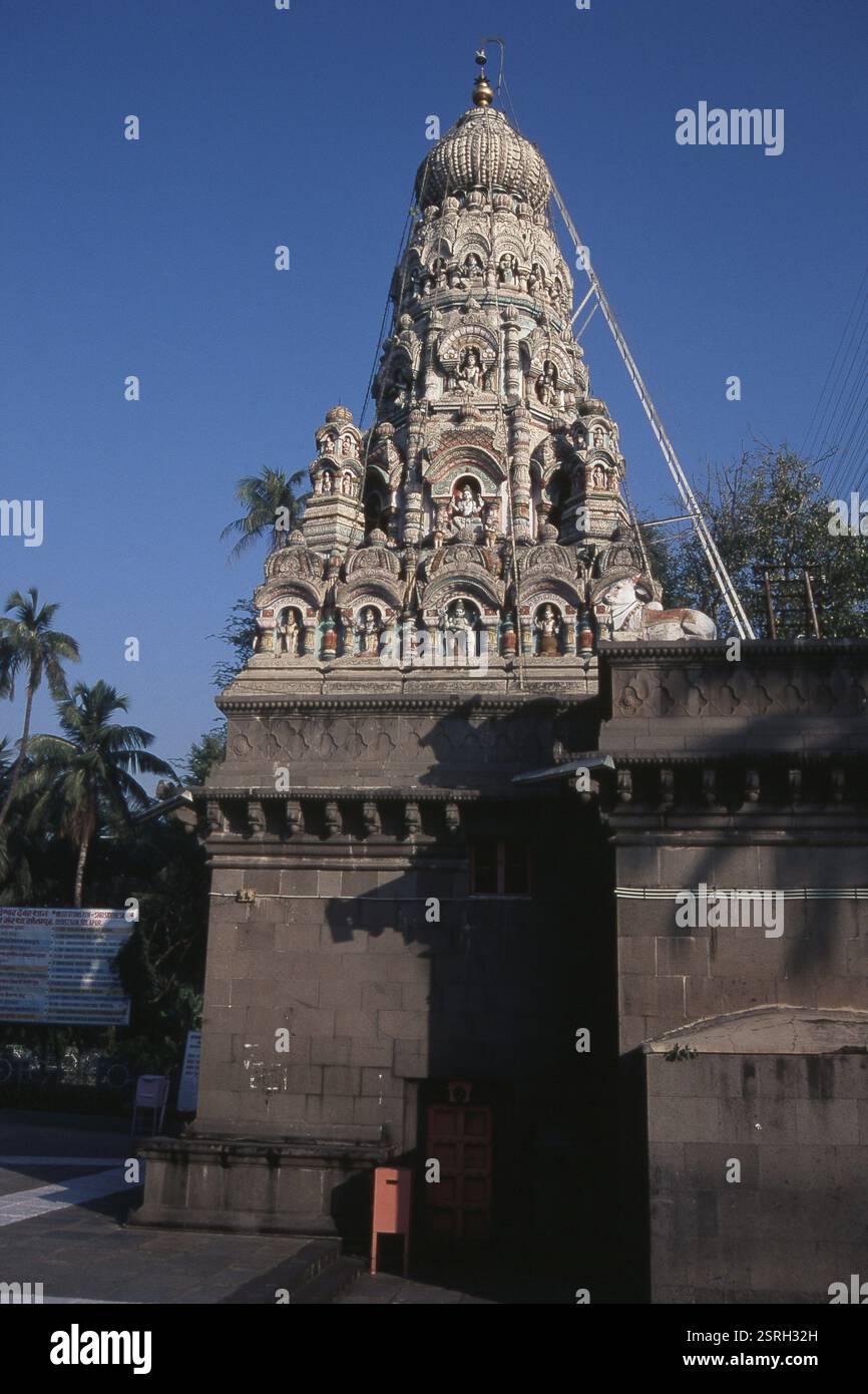 Siddheshwar temple solapur hi-res stock photography and images - Alamy