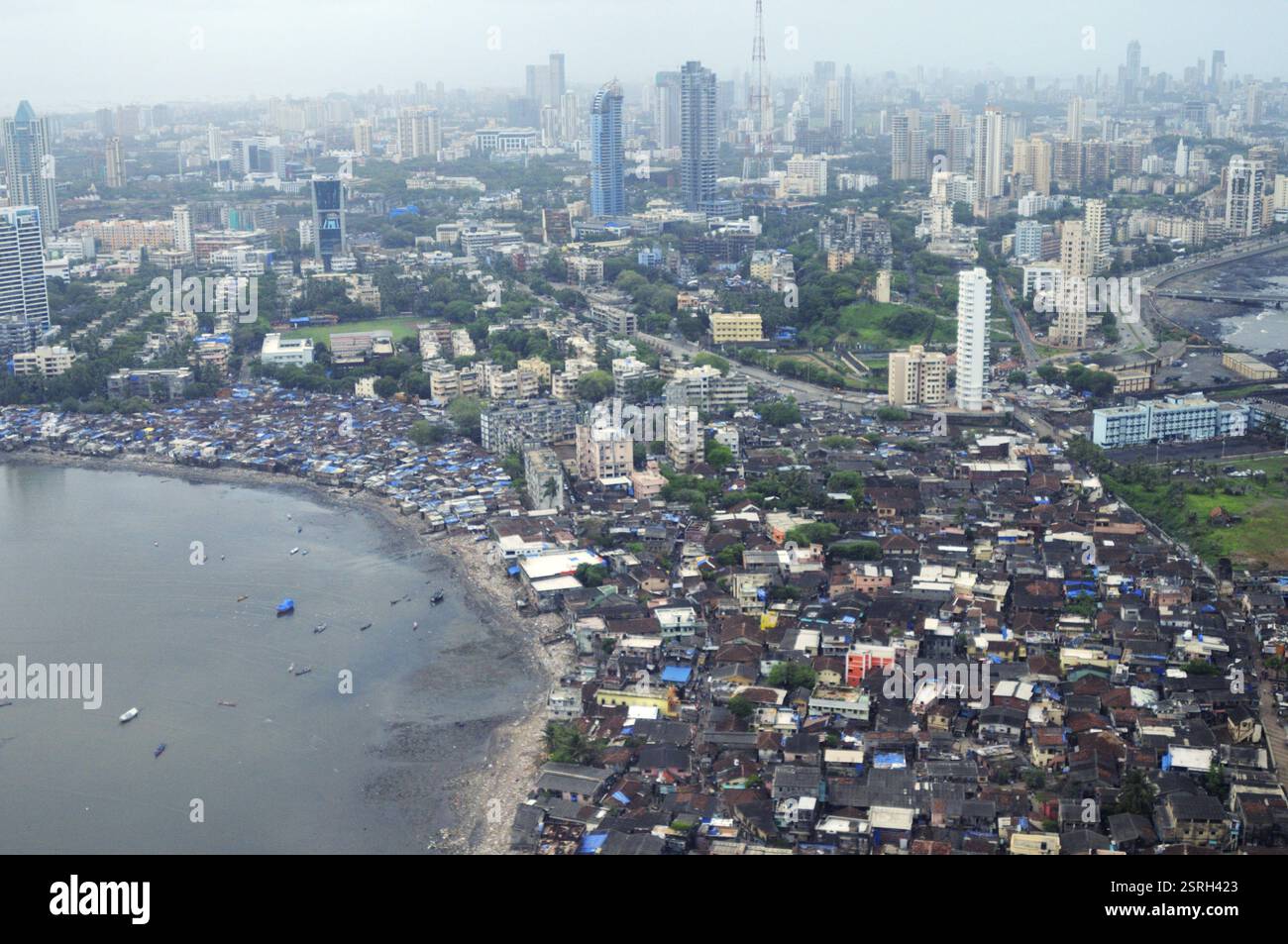 Aerial view of Worli slum, Bombay Mumbai, Maharashtra, India, Asia Stock Photo - Alamy