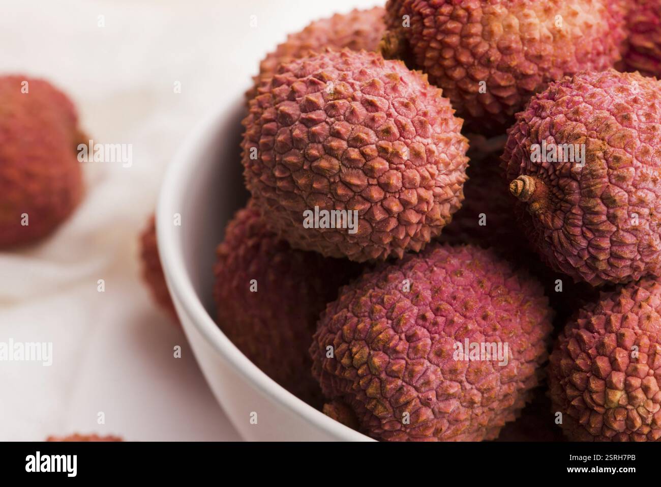 Litchie, liche, lychee, fresh healthy ripe fruits Stock Photo - Alamy