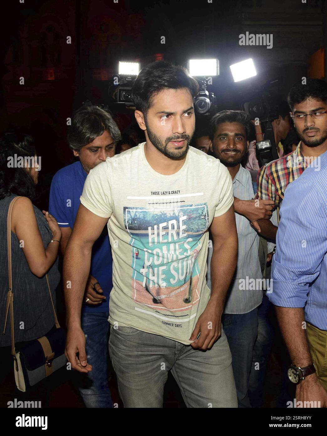 Varun Dhawan cancer affected children visits CST International ...