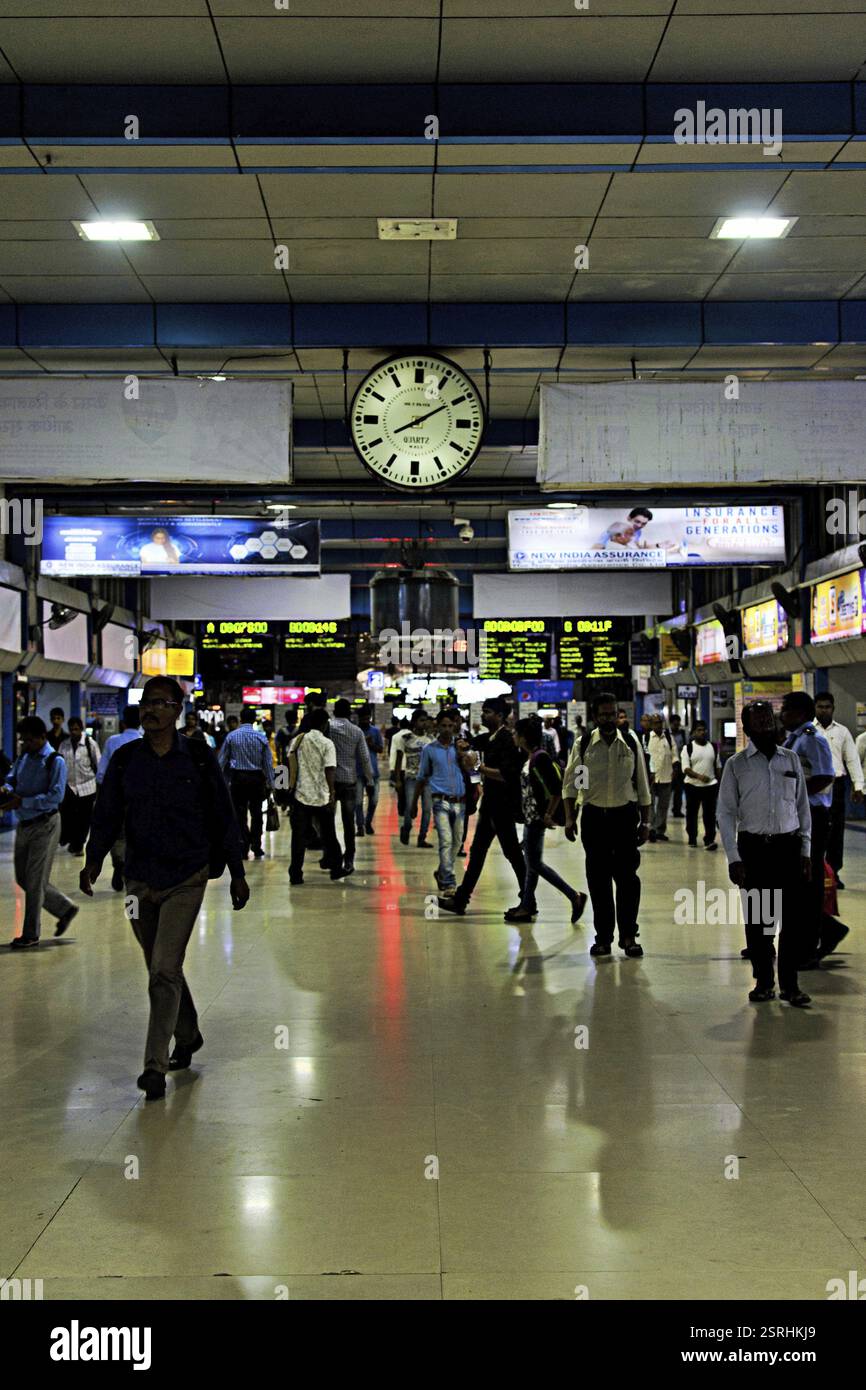 Churchgate Railway Station, Mumbai, Maharashtra, India, Asia Stock ...