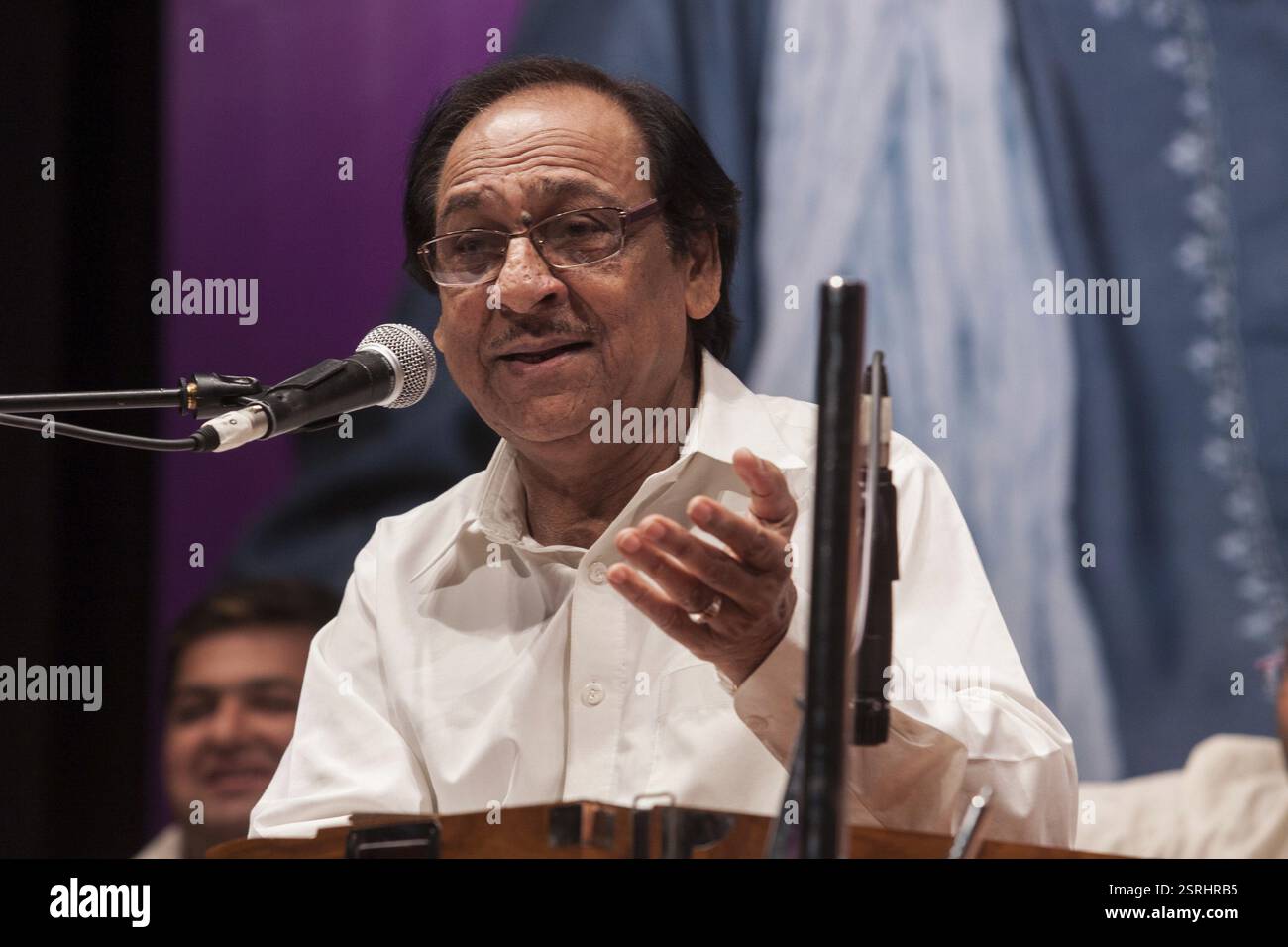 Pakistani ghazal and playback singer Ghulam Ali Khan performing in ...