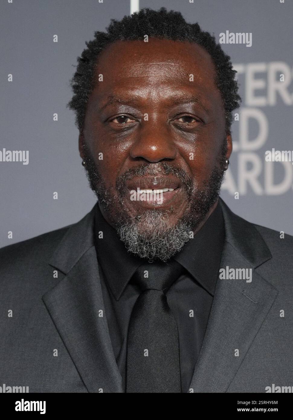 Los Angeles, USA. 15th Feb, 2025. Edwin Lee Gibson arrives at the 2025 Writers Guild Awards held ...