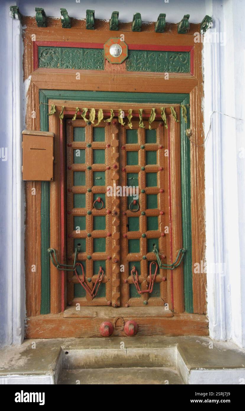 Design on old house door, Gaya, Bihar, India, Asia Stock Photo - Alamy