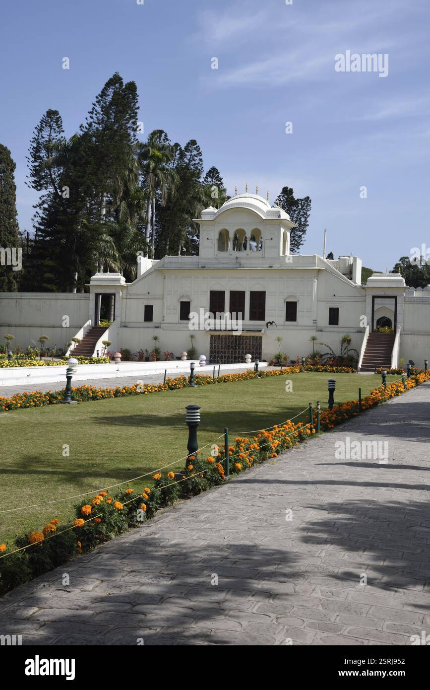 Pinjore garden chandigarh india hi-res stock photography and images - Alamy