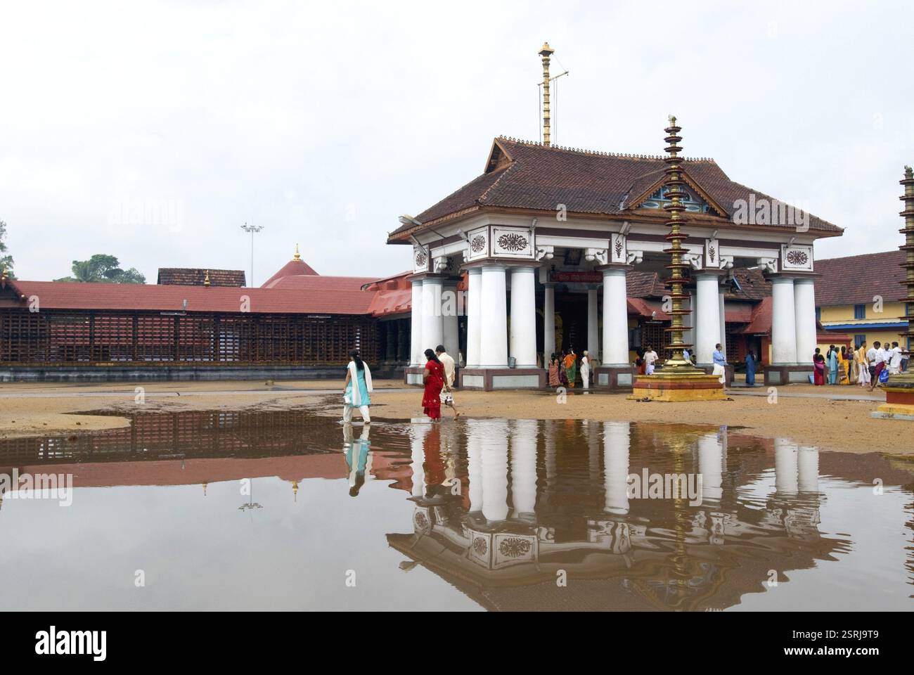 Mahadeva temple at Vaikom is most celebrated and oldest siva temples in ...