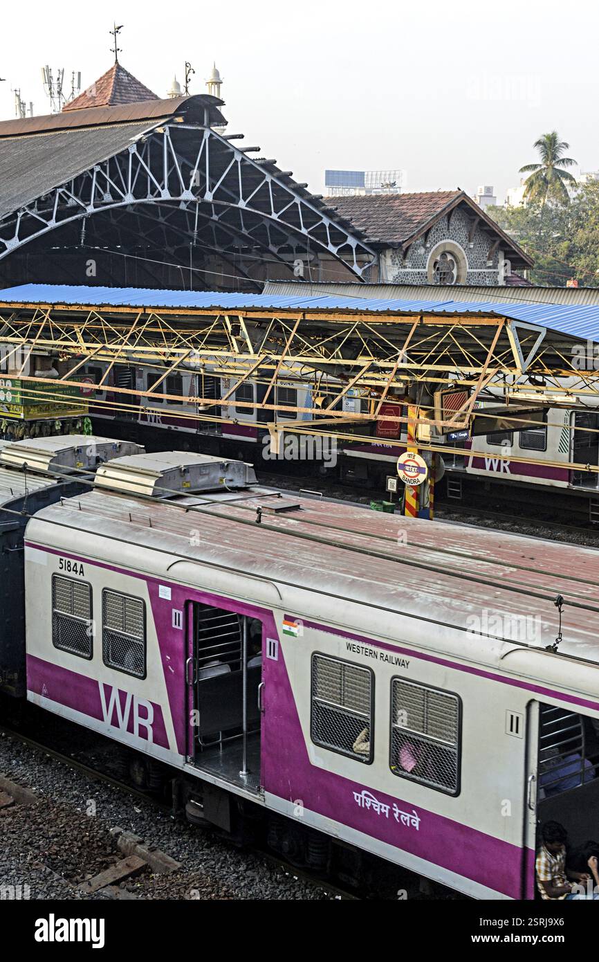 Bandra Railway Station, Mumbai, Maharashtra, India, Asia Stock Photo ...
