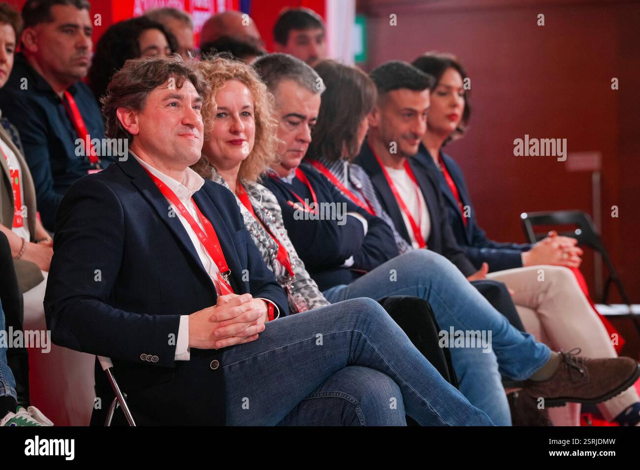 The Secretary General of the PSE-EE, Eneko Andueza (left), during the ...